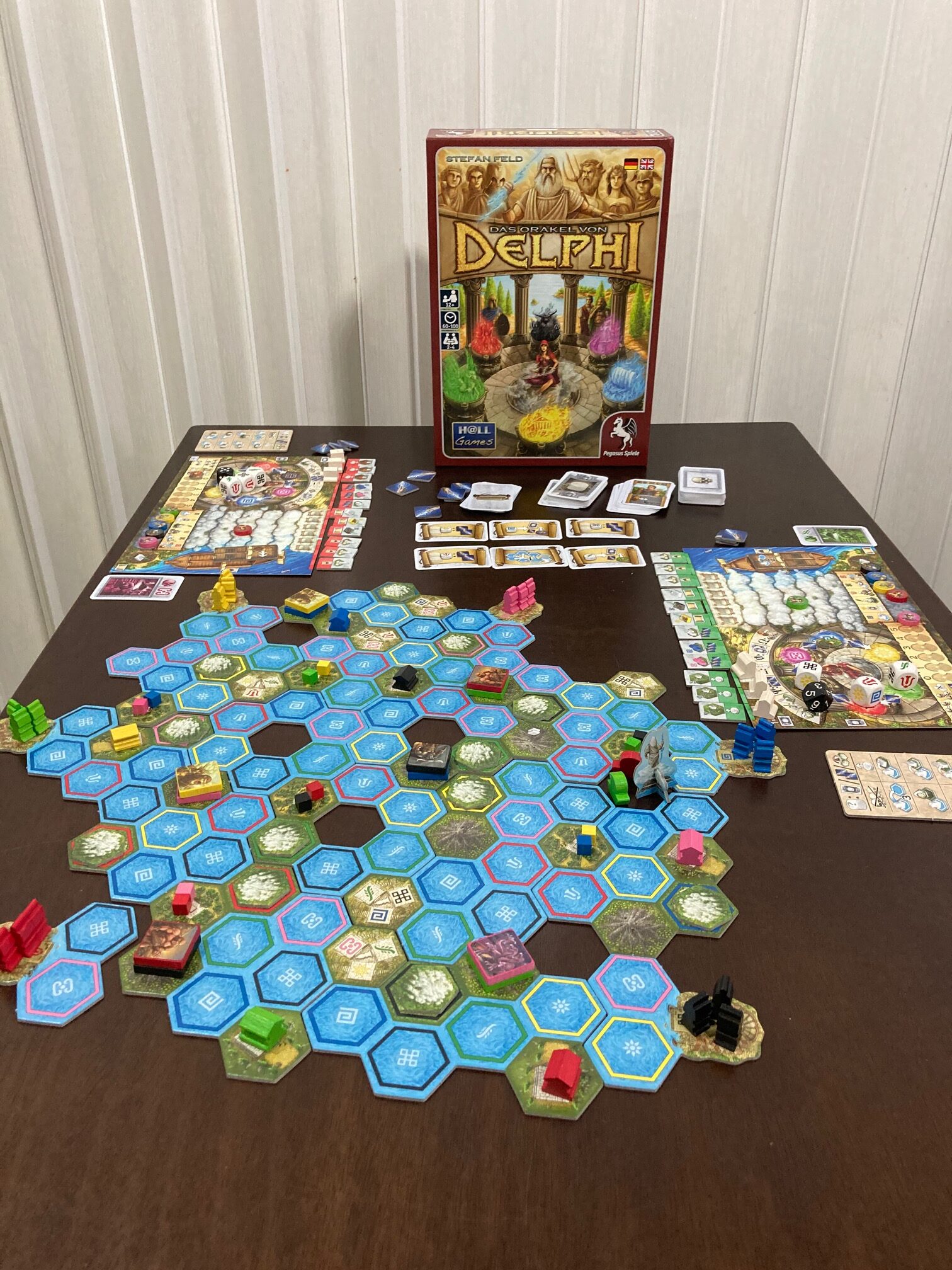 Ep 86. Delphi board game เทพเจ้าพยากรณ์ นอนกองเจอไททันต่อย - Boardgamethai